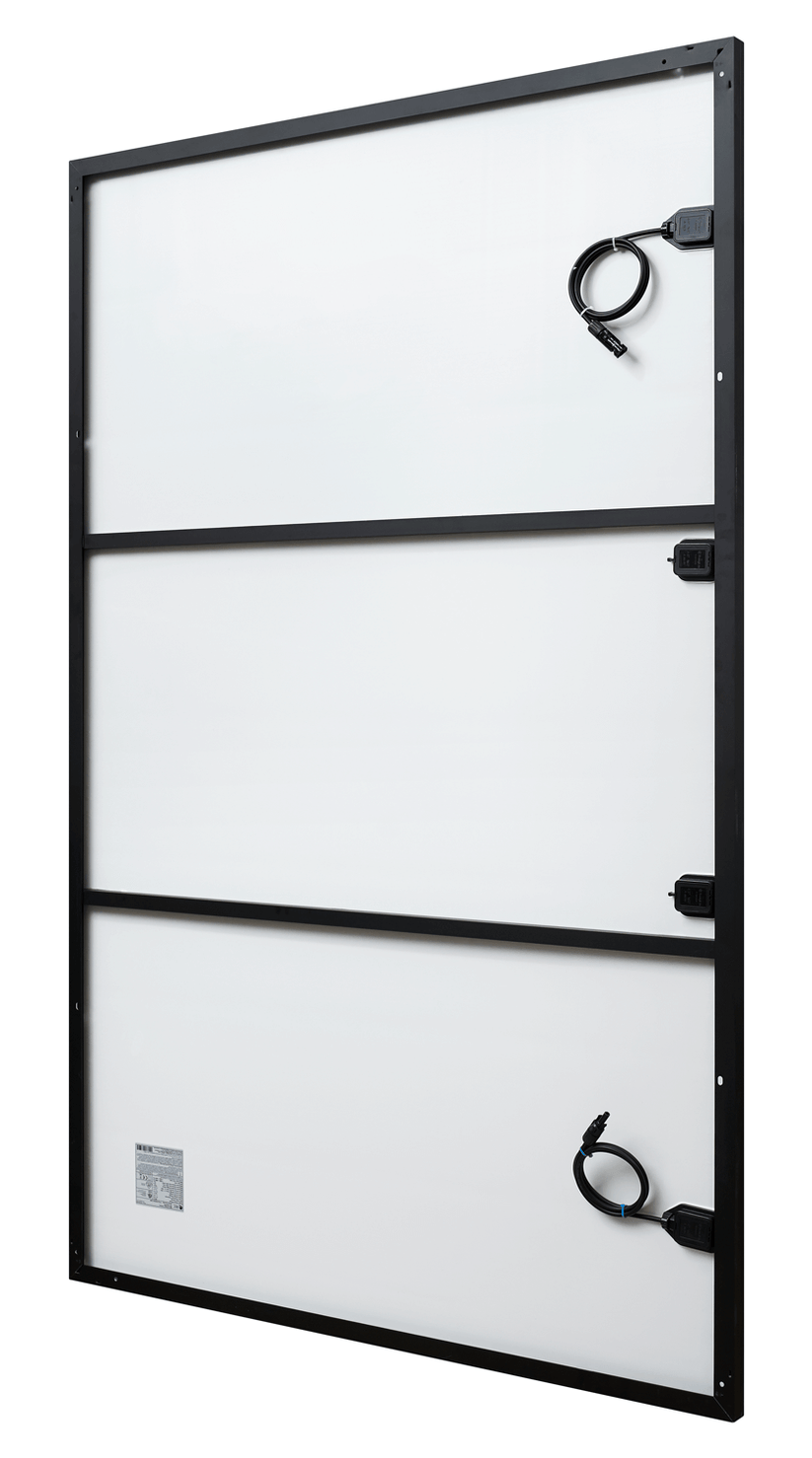 REC Alpha Pure-R Series – Wind & Sun